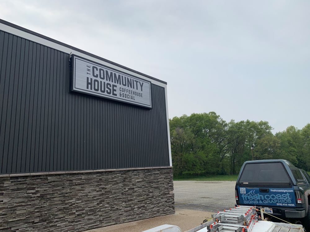 Outdoor Signs Gallery | Fresh Coast Signs & Graphics